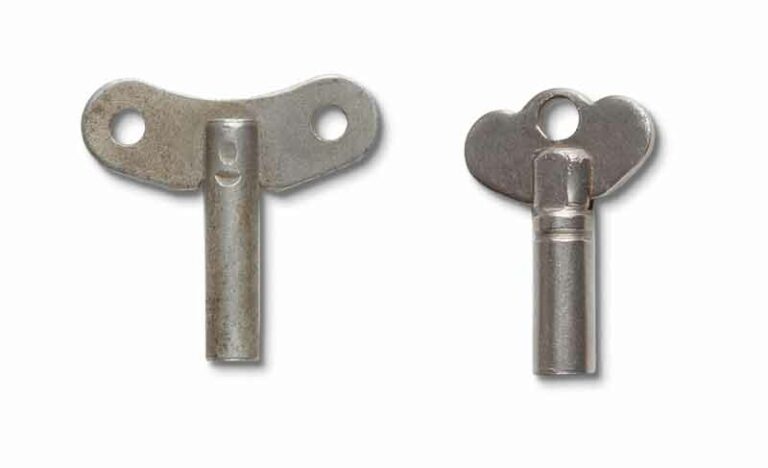 11 Types of Vintage Keys and How to Identify Them | Resalvaged