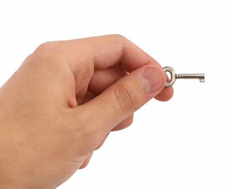 11 Types of Vintage Keys and How to Identify Them | Resalvaged