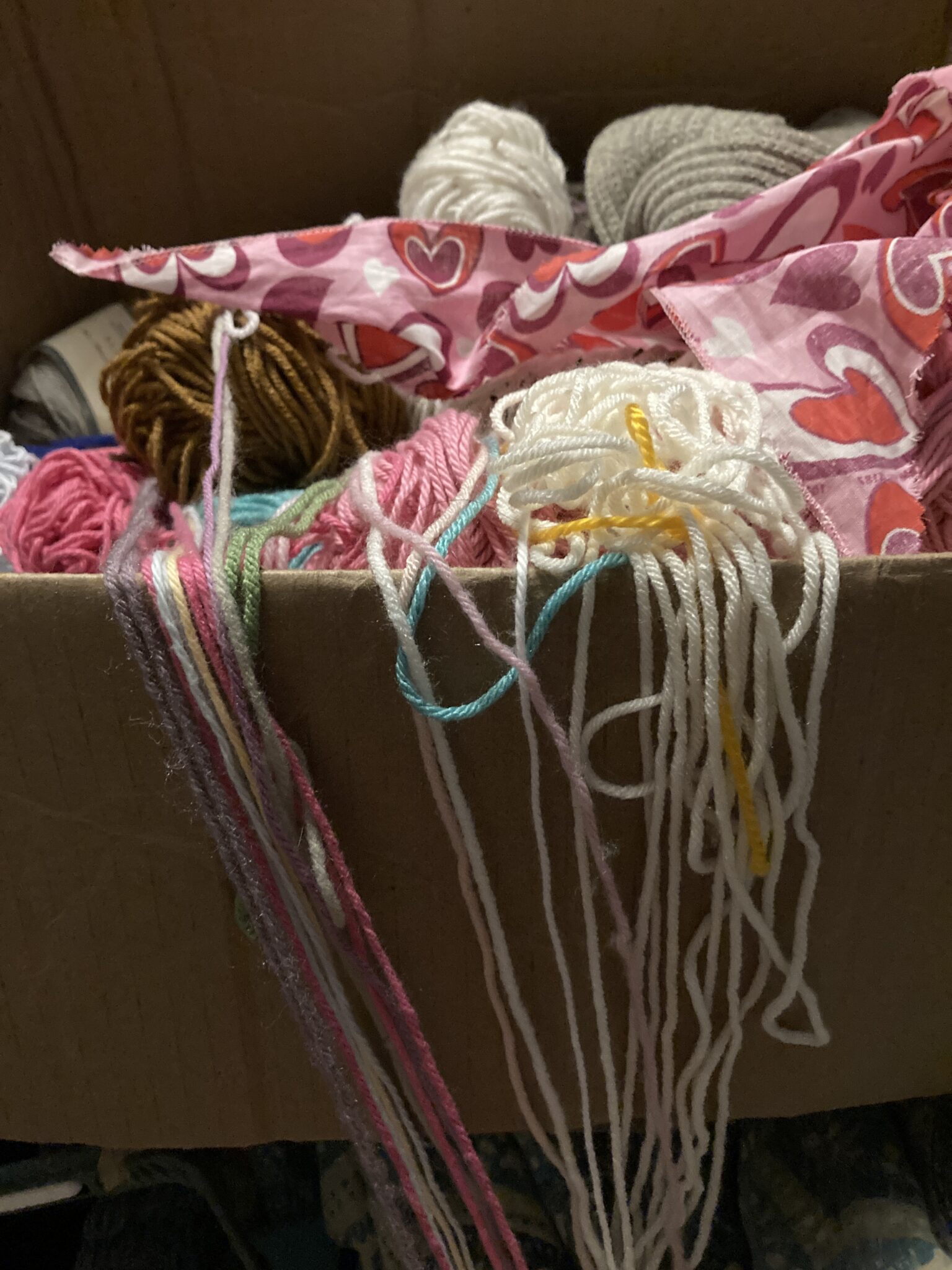 How to Make a Yarn Cozy + Keep Yarn From Tangling for Good! | Resalvaged